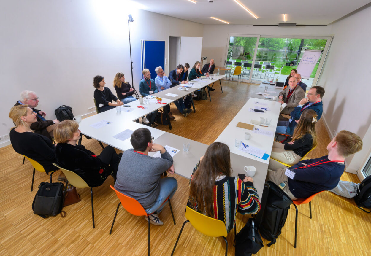 Start Bewerbungsphase Nina Grunenberg Fellowship für… | Publix